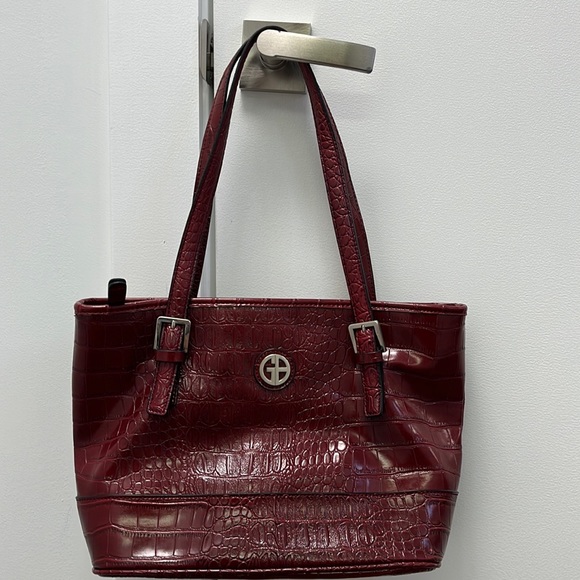 Giani Bernini | Bags | Giani Bernini Red Faux Crocodile Leather Handbag ...